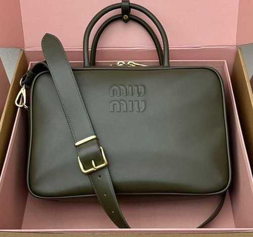 Сумка Mi* M*u Leather top-handle bag