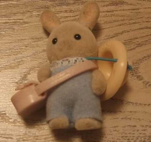 Sylvanian families малыш кролик