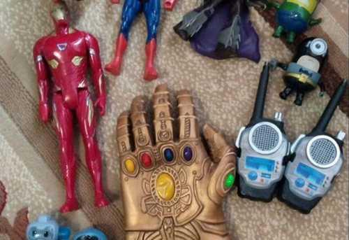 Перчатка Таноса,человек паук, дартвейдер и другие