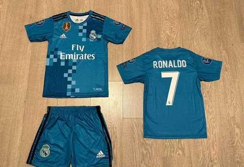Футбольная ретро форма Роналду Реал Мадрид