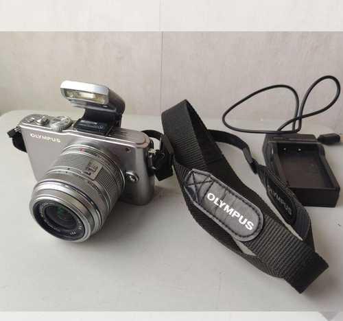 Olympus Pen E-PL3 kit отл. состояние