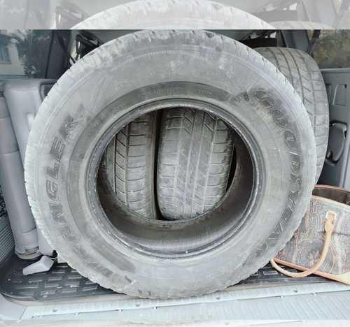 Goodyear Wrangler HP All Weather 275/65 R17 115H