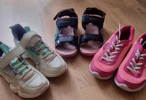 Обувь для девочки 35-36 размера