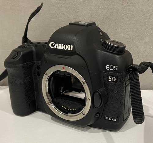 Фотоаппарат canon 5D mark ii body