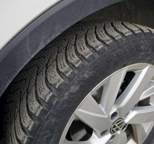 Nokian Tyres Hakkapeliitta 7 235/55 R18