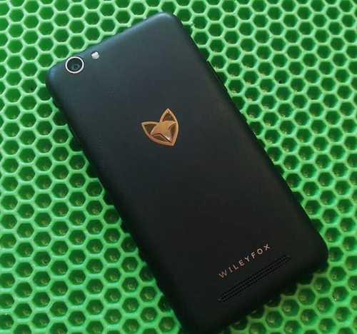 Wileyfox Spark X, 2/16 ГБ