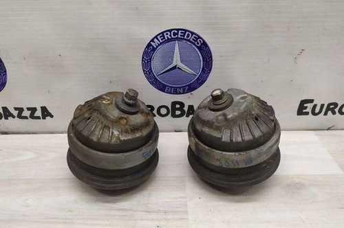 Подушка двигателя Mercedes W220