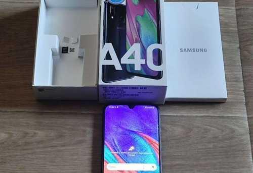 Samsung Galaxy A40, 4/64 ГБ