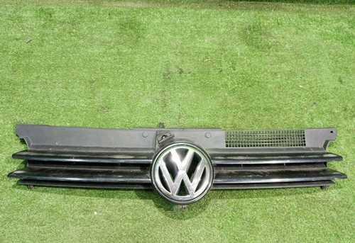 Решетка радиатора Volkswagen Golf 4 APK (2.0) 2001