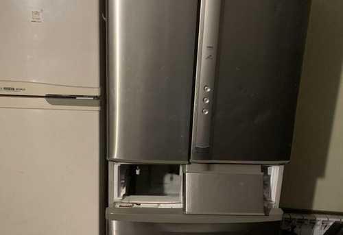Холодильник Хитачи на запчасти