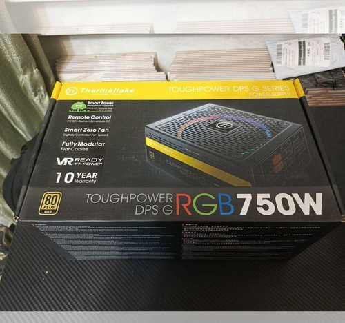 Блок питания Thermaltake RGB 750W gold 80 