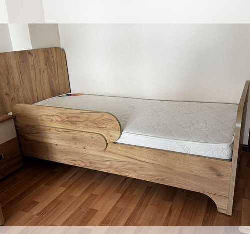 Кровать детская + матрас (170х80 см)
