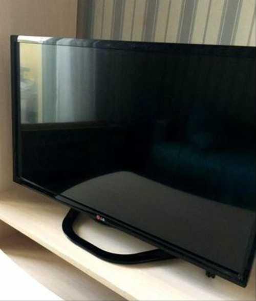 Smart TV большой LG 82 см 32 дюйма 1920х1080p