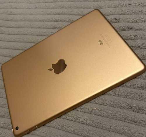 iPad 6th generation gold 32 GB