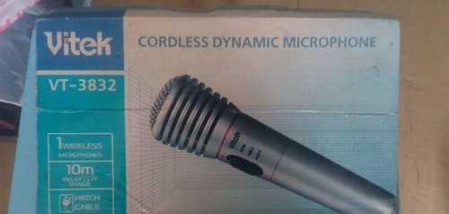 Vitek VT-3832 радио микрофон новый