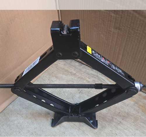 Домкрат штатный Geely Coolray