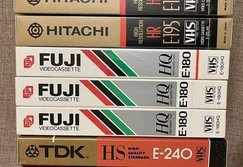 Видеокассеты VHS с записями классики кино