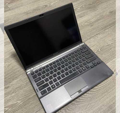 Ноутбук Sony Vaio vgnz11VRN