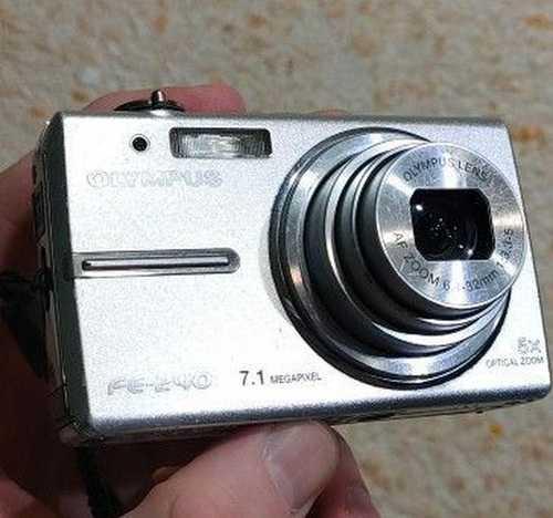 Olympus Fe 240