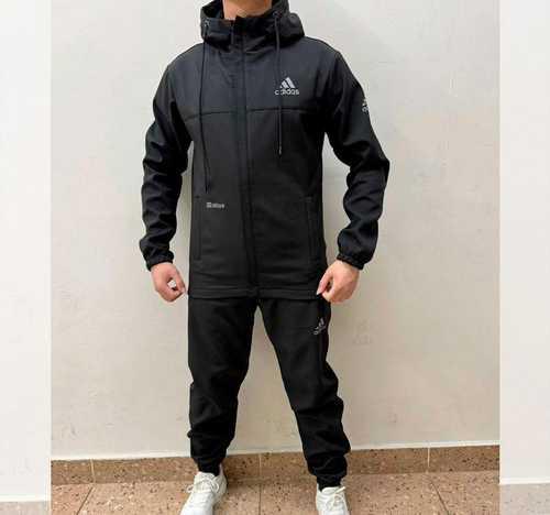 Спортивный костюм Adidas теплый