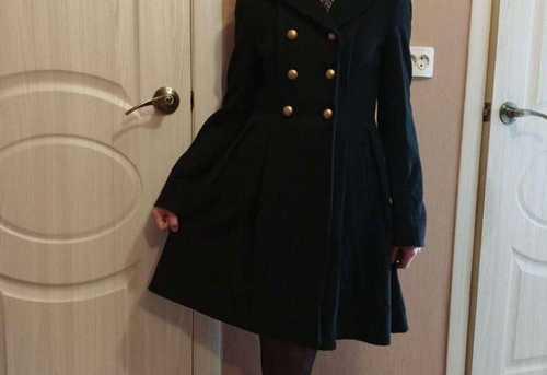 Пальто женское 42 черное