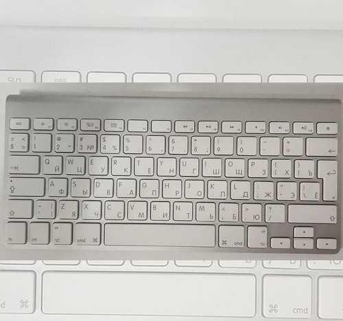 Apple Wireless Keyboard A1314