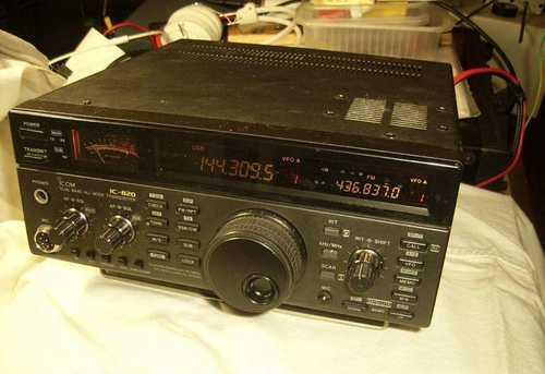 Трансивер icom IC-820D