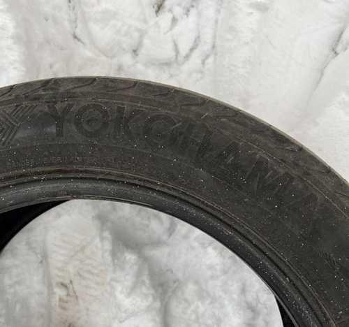 Yokohama 104ZR 235/55 R18 100