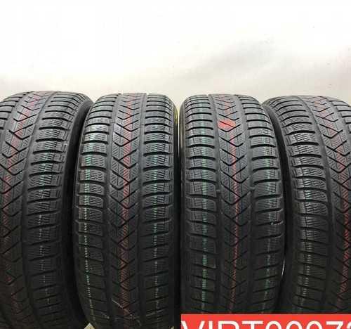 Pirelli Winter Sottozero 3 235/50 R18 101V