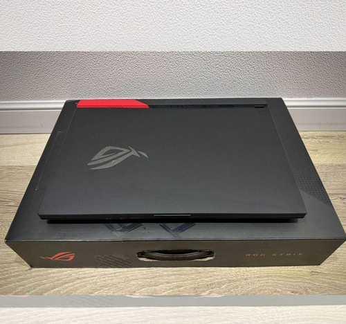 Ноутбук asus rog strix g513qy