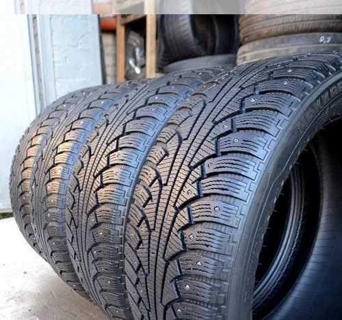 Nokian Tyres Hakkapeliitta 5 SUV 245/50 R20