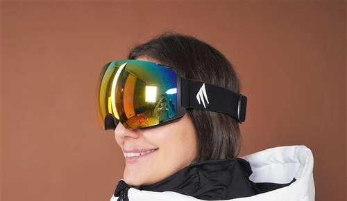 Маска горнолыжная сноуборд очки с 2 линзами и кейс