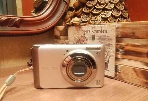 Цифровой фотоаппарат Canon PC 1474