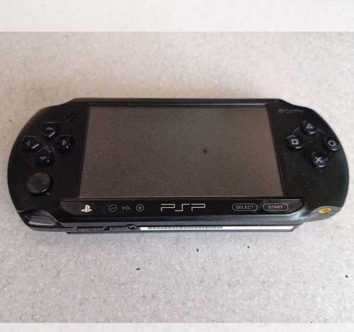 Игровая приставка PSP-E1008