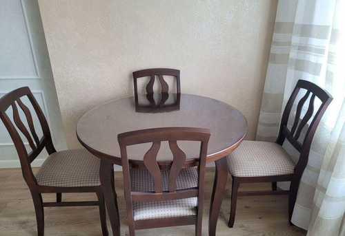 Стол кухонный круглый со стульями