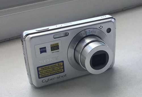 Цифровой фотоаппарат Sony CyberShot DSC-W220