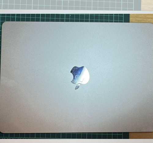Apple MacBook Air 13 2022 m2 8 512
