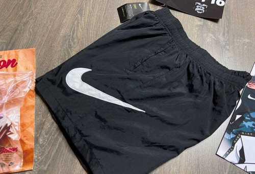 Шорты Nike плавательные