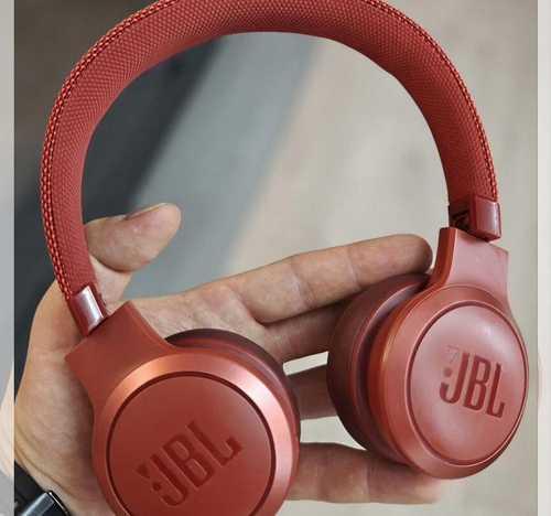 JBL Live 400BT наушники