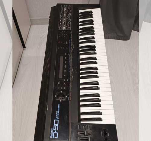 Синтезатор Roland D 50