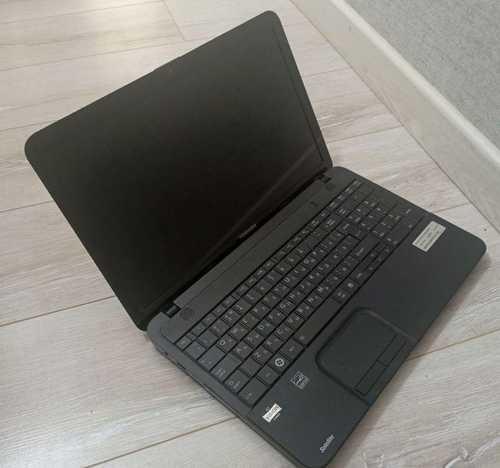 Ноутбук Toshiba satellite C850D-C8k