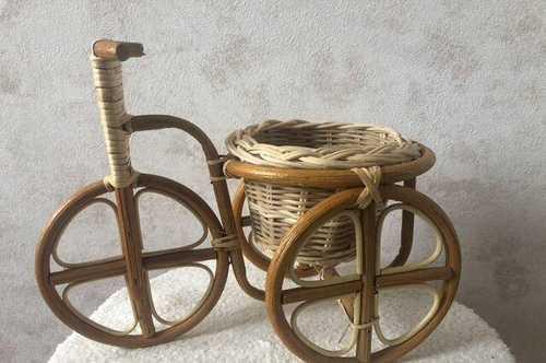 Кашпо - велосипед плетёное