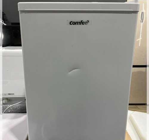 Холодильник Comfee RCD98WH1R