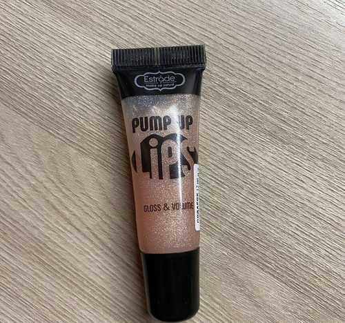 Блеск для губ estrade pump up lips