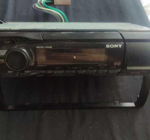 Магнитола в авто Sony explod