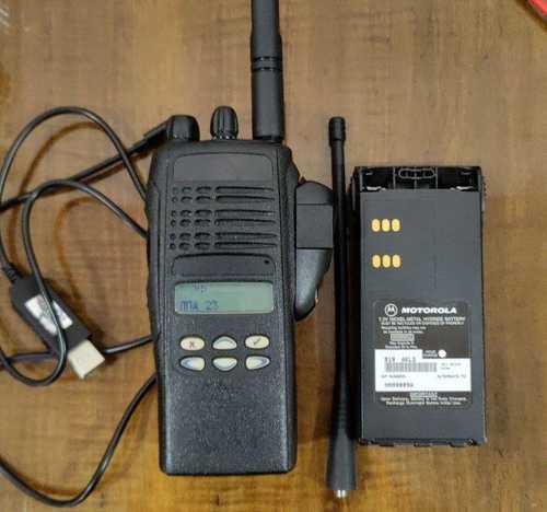 Рация Motorola gp360