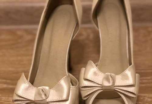Туфли белые 37 свадебные