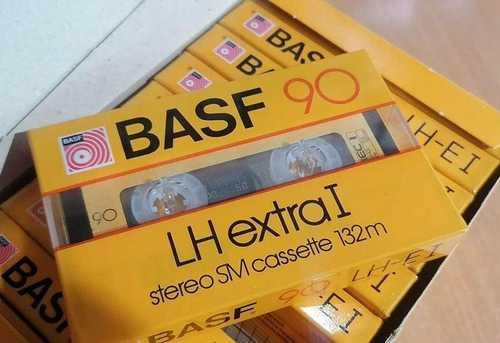 Аудиокассета Basf Lh extra I 90 идеальное