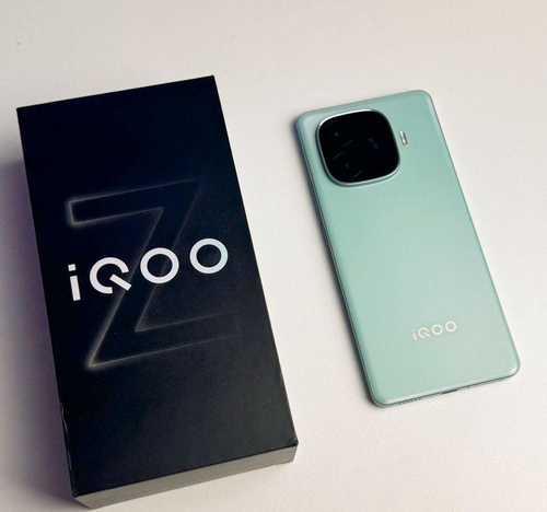 Vivo iQOO Z9, 12/512 ГБ