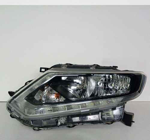 Фара Левая Nissan x trail t32